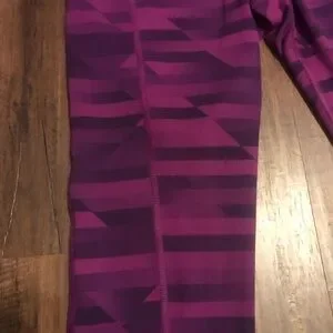 Old Navy | Pants & Jumpsuits | Old Navy Active Cropped Pants | Poshmark